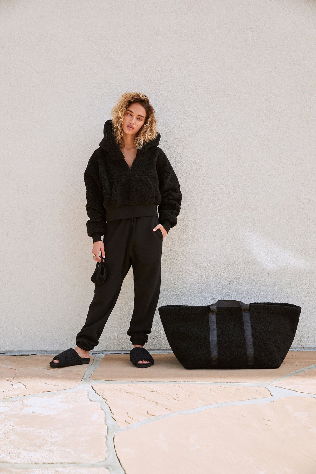 Cloud Capsule – R0AM